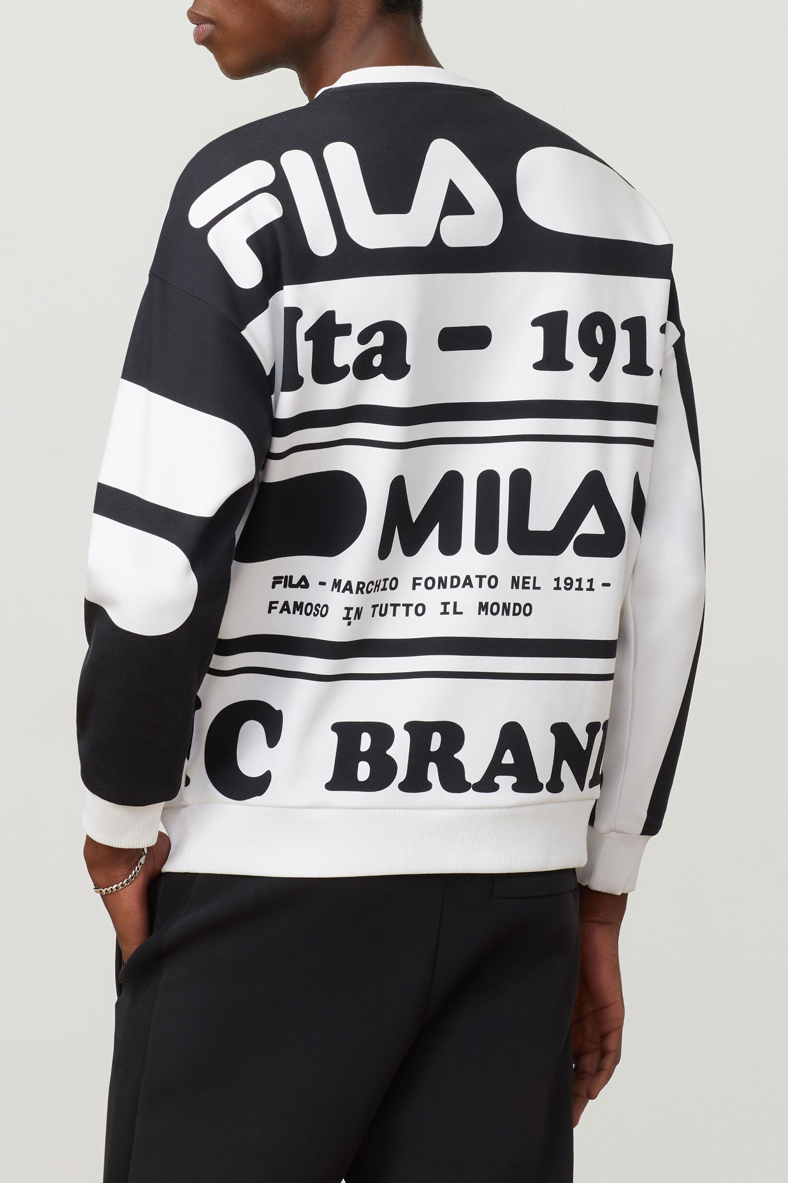 FILA Crew neck (BLACK) - www.floridaspineinstitute.com